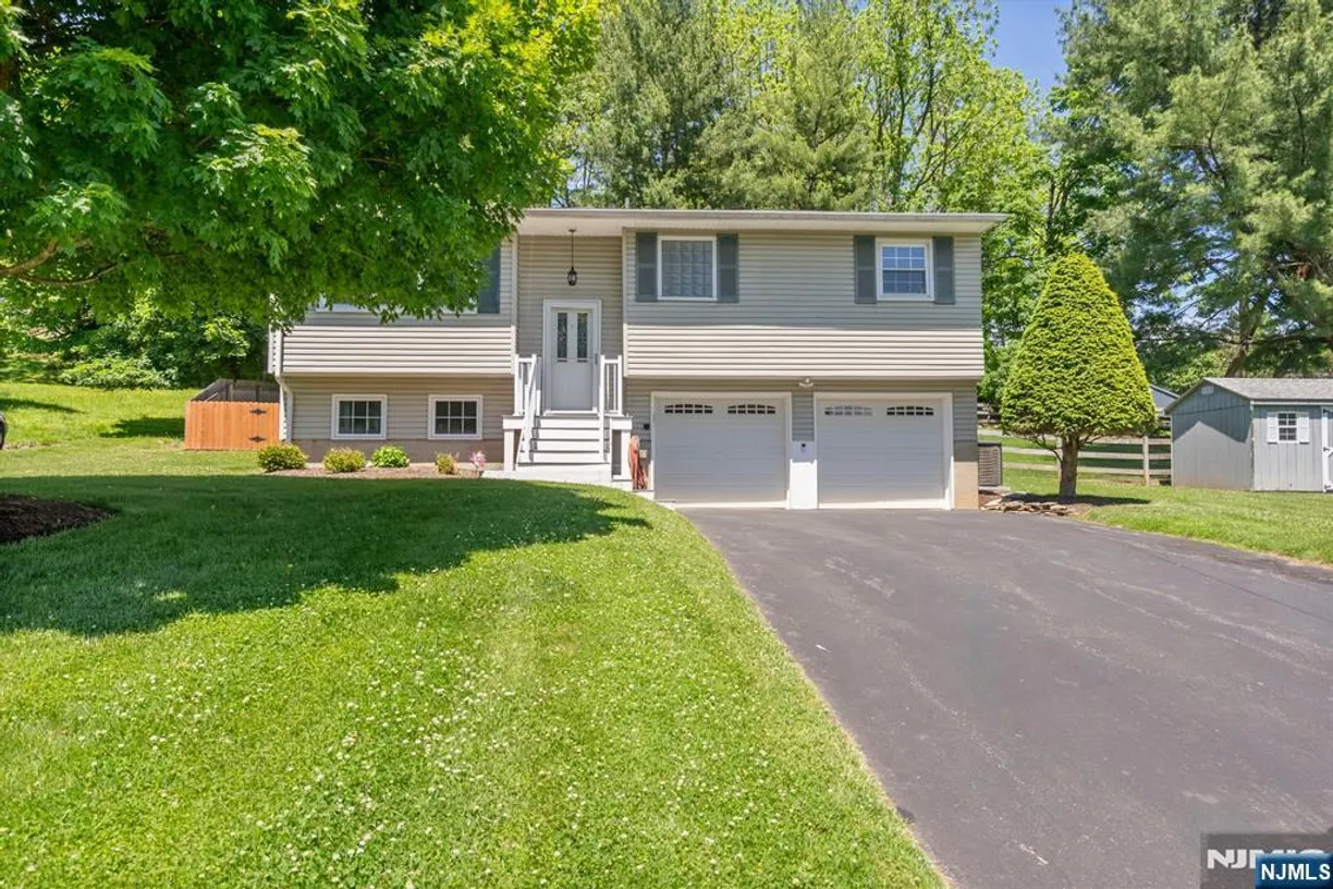 34 Beavers, High Bridge, NJ 08829 Property for sale