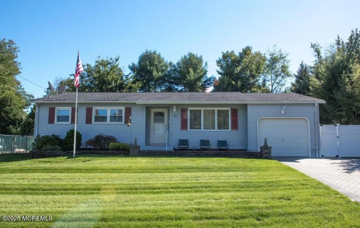 46 E Connecticut Concourse, Jackson, NJ 08527 Property for sale