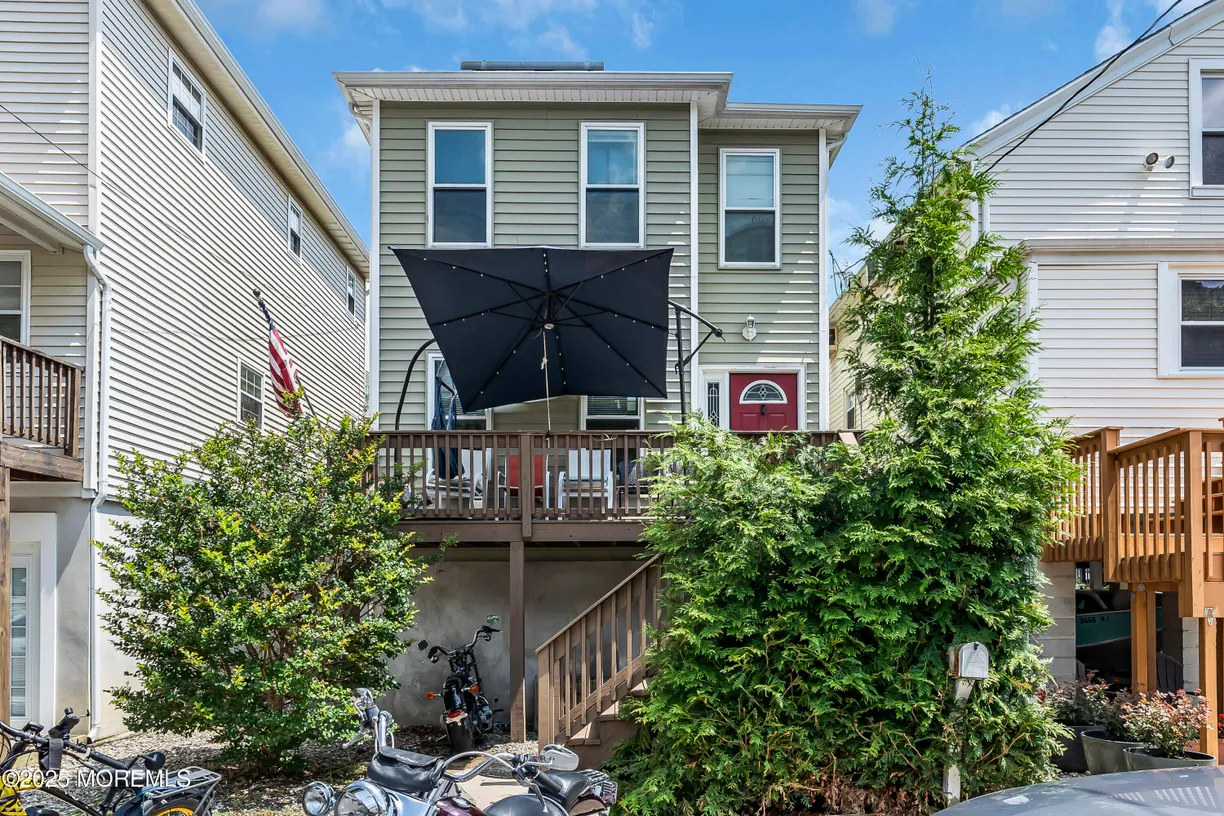 13 Locust Street, Highlands, NJ 07732 Property for sale