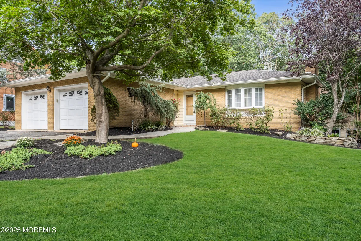 165 Lenape Trail, Lakewood, NJ 08701 Property for sale