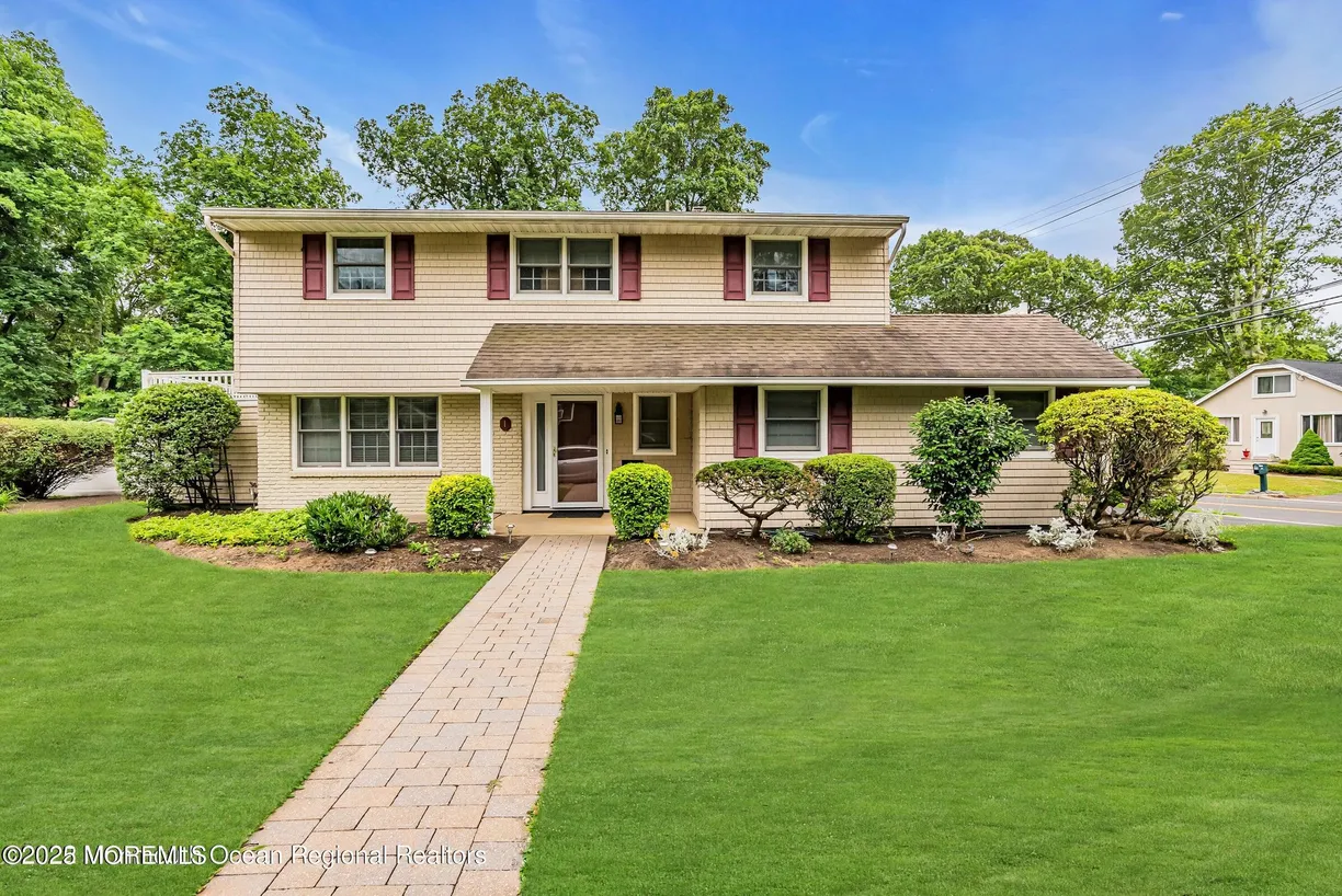 1 Barbara Lane, Oakhurst, NJ 07755 Property for rent