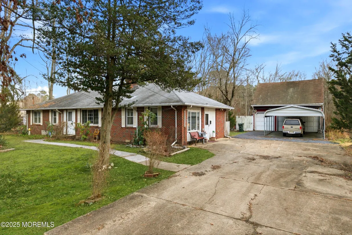 21 Pine Street, Old Bridge, NJ 08857 Property for sale