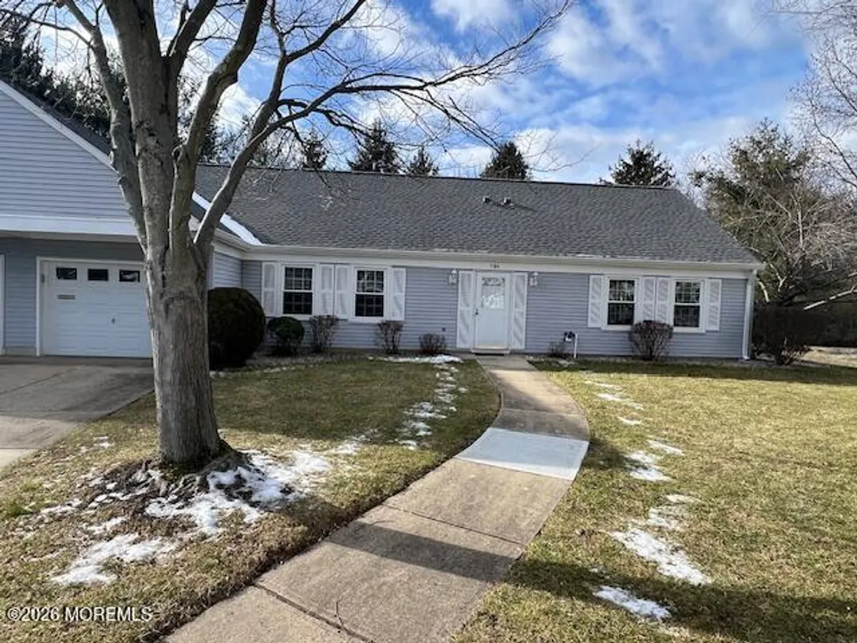 718 Victoria Court #718A, Monroe, NJ 08831 Property for sale