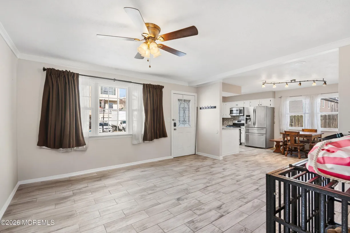 40 Seabreeze Way, Keansburg, NJ 07734 Property for rent