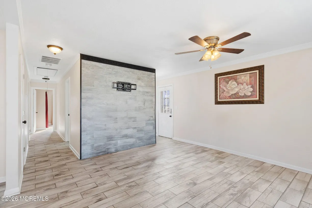 40 Seabreeze Way, Keansburg, NJ 07734 Property for rent