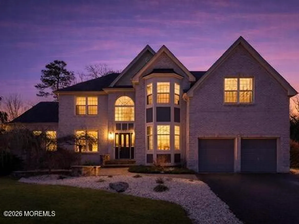 14 Emily Road, Manalapan, NJ 07726 Property for sale