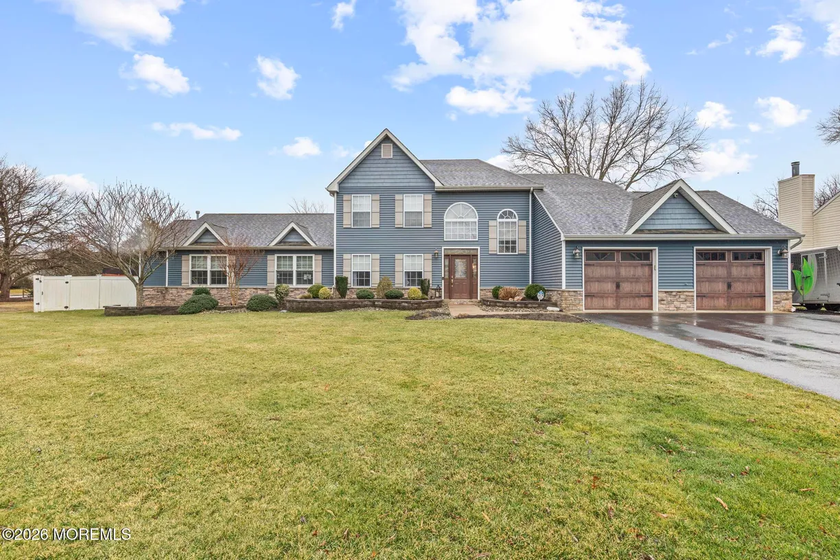 647 Hugo Drive, Toms River, NJ 08753 Property for sale