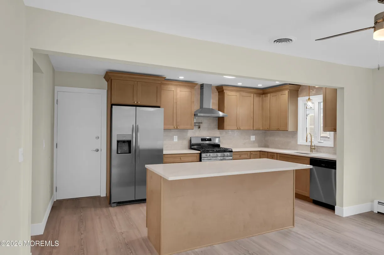 103 Edgewater Court, Toms River, NJ 08757 Property for sale