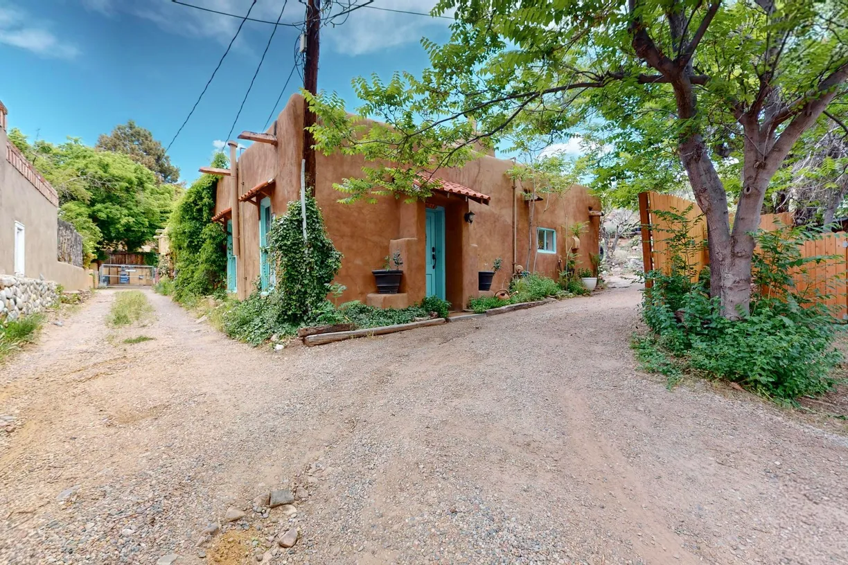 601 1/2 Paseo De Peralta, #A, B & C, Santa Fe, NM 87501 Property for sale