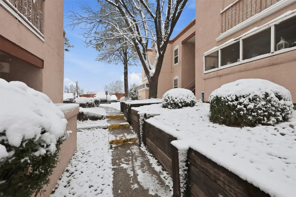 2501 Zia #7-104, Santa Fe, NM 87505 Property for sale