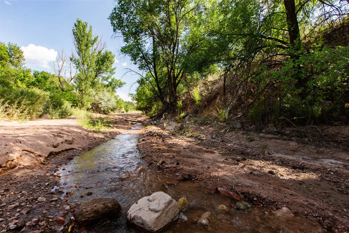 20 B Glowing Star, Santa Fe, NM 87506 Property for sale