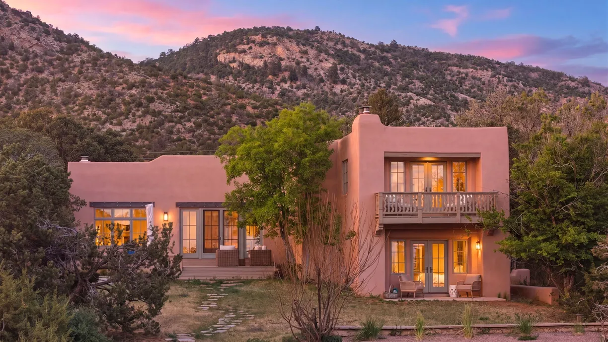 3876 Old Santa Fe, Santa Fe, NM 87505 Property for sale
