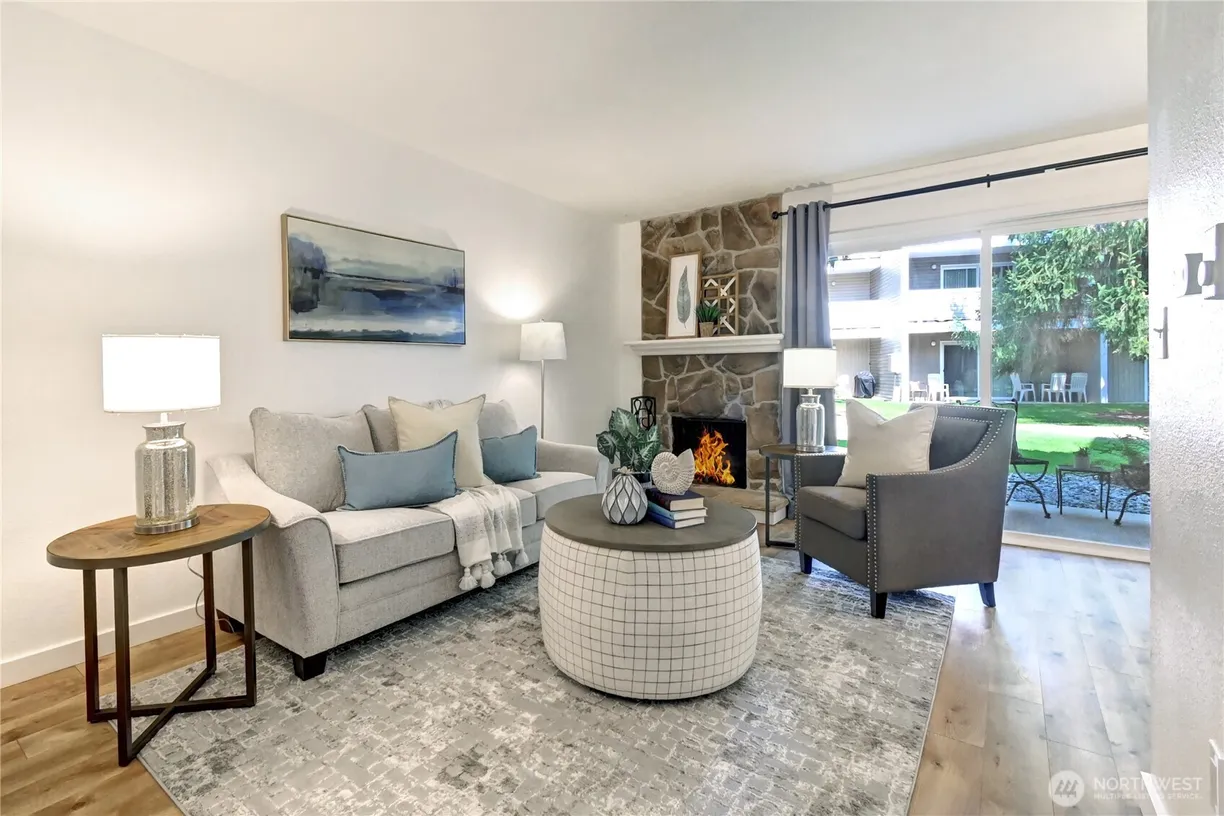 12510 NE 130th Way #B103, Kirkland, WA 98034 Property for sale