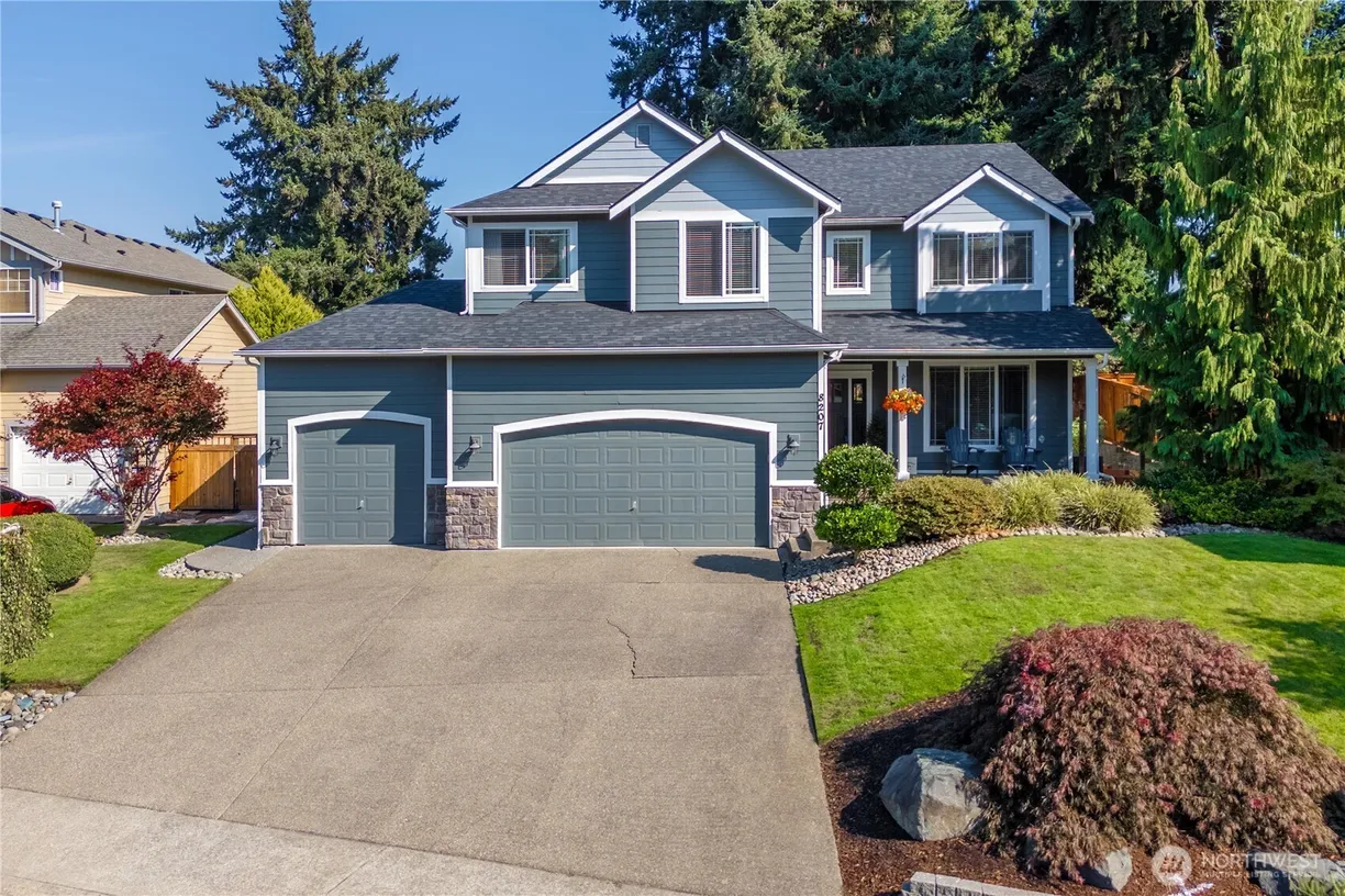 8207 66th Avenue Ct E, Puyallup, WA 98371 Property for sale