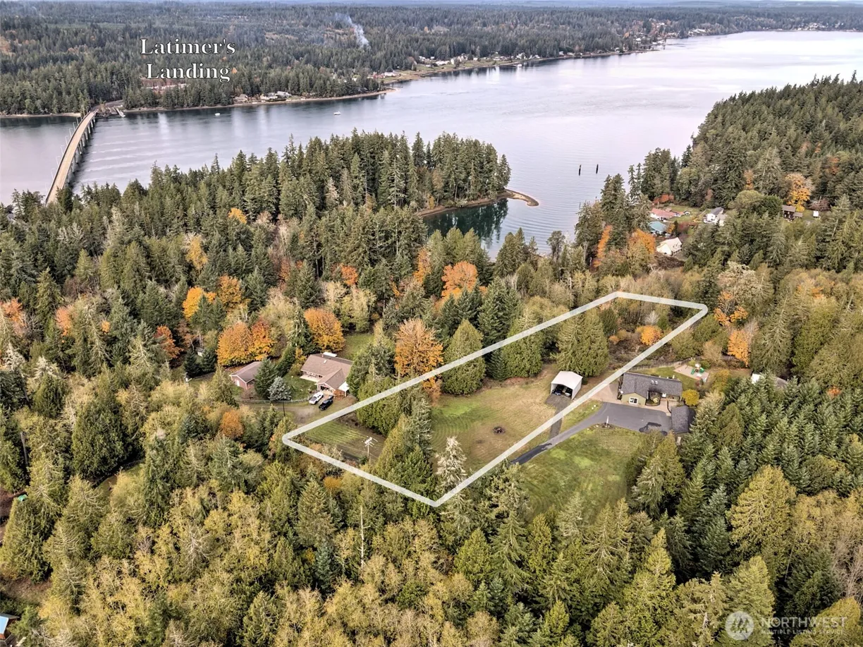 65 E South Island Drive #C, Shelton, WA 98584 Property for sale