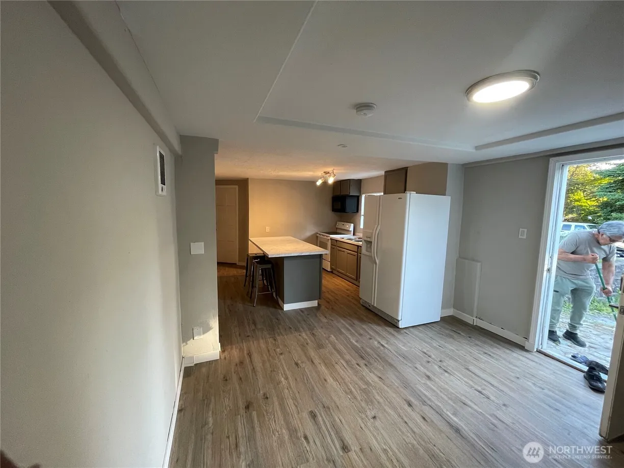 30524 8TH Avenue, Federal Way, WA 98023 Property for sale