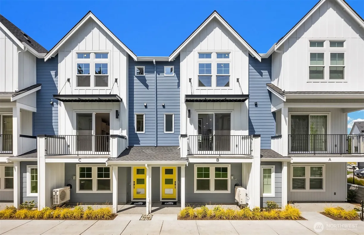 9014 NE 203rd Lane #B, Bothell, WA 98011 Property for sale