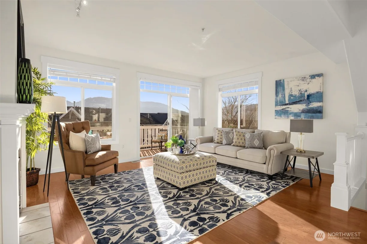 23120 SE Black Nugget Road #C1, Issaquah, WA 98029 Property for sale