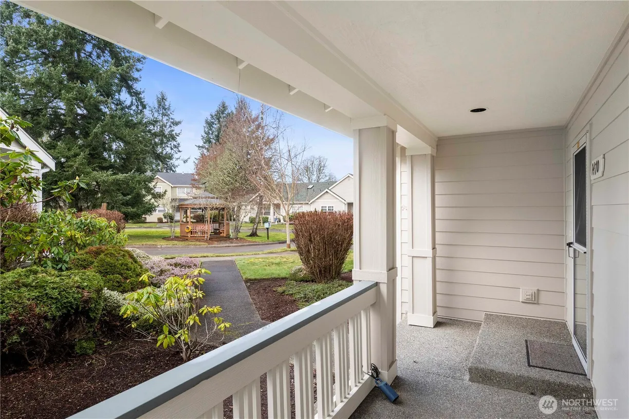 1470 Heath Ct, Dupont, WA 98327 Property for sale