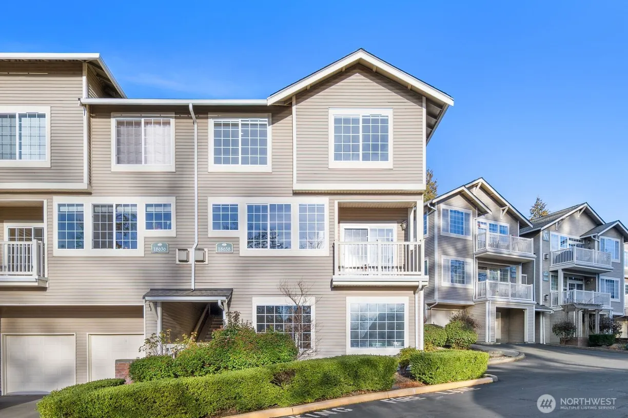 18638 NE 55th Way #LL1863, Redmond, WA 98052 Property for sale