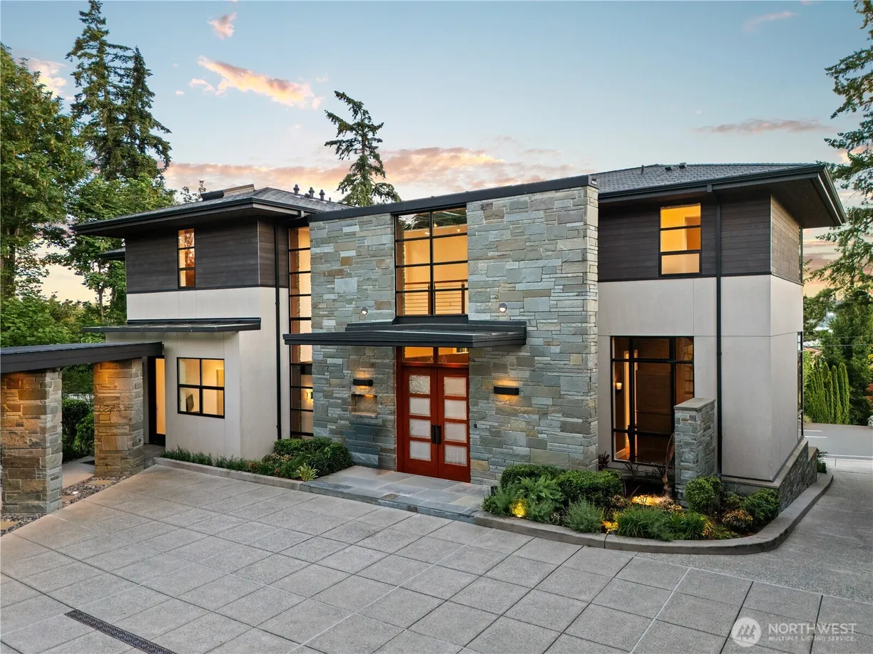 9632 Lake Washington Boulevard NE, Bellevue, WA 98004 Property for sale