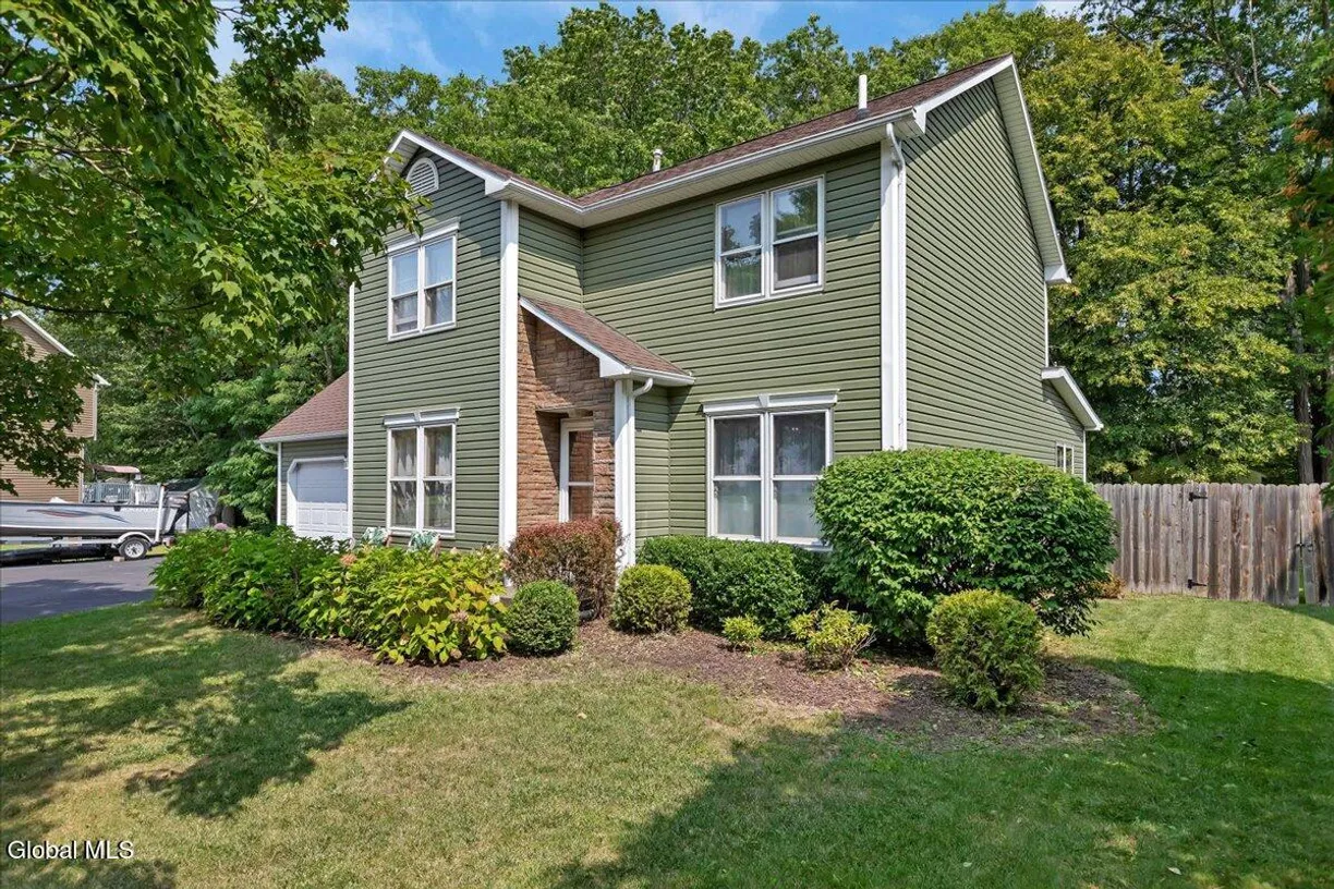 65 Magnolia Circle, Ravena, NY 12143 Property for sale