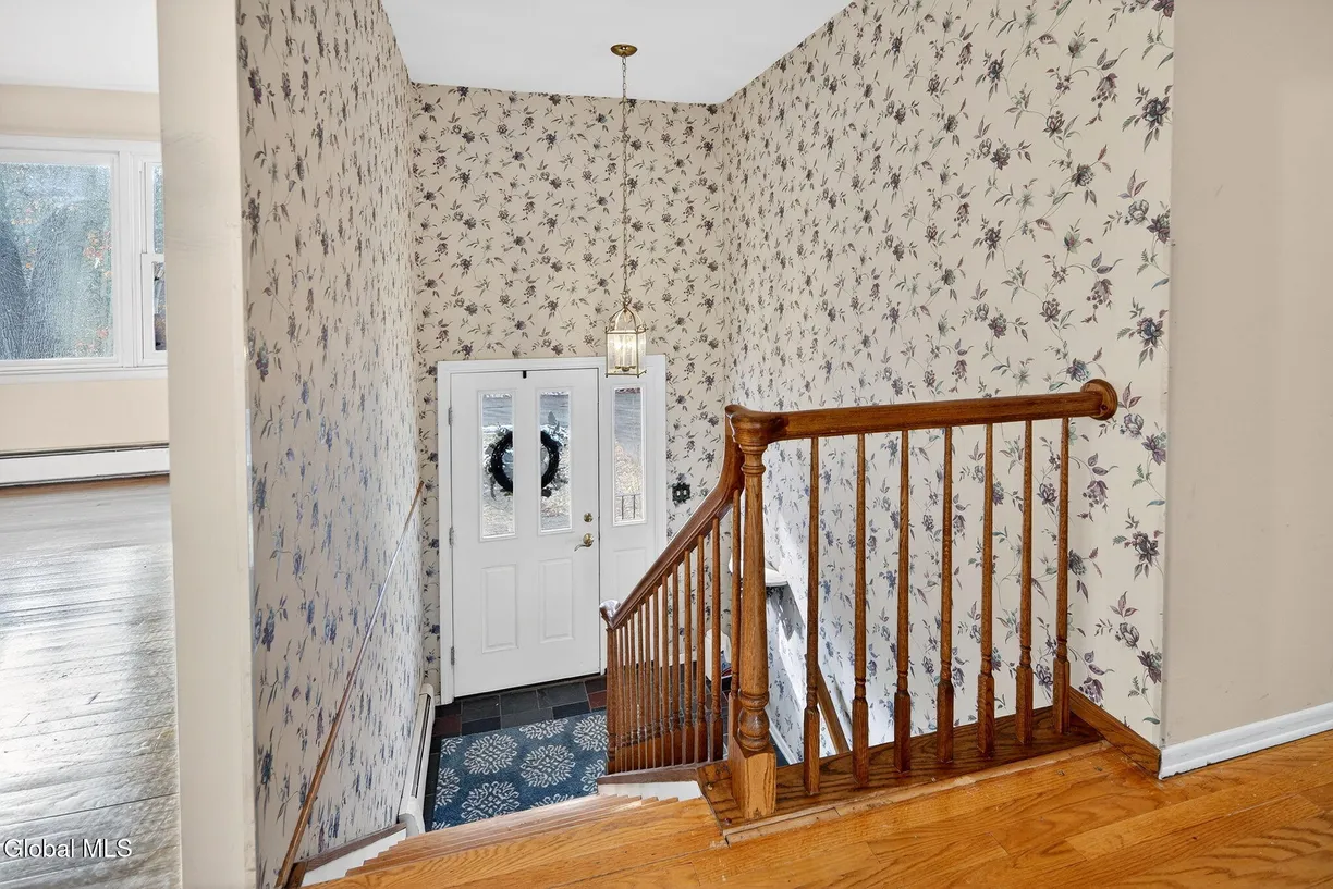 54 Normanside Drive, Albany, NY 12208 Property for sale