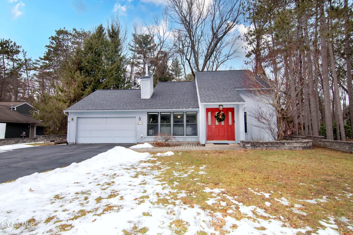 36 May Apple Way, Malta, NY 12020 Property for sale