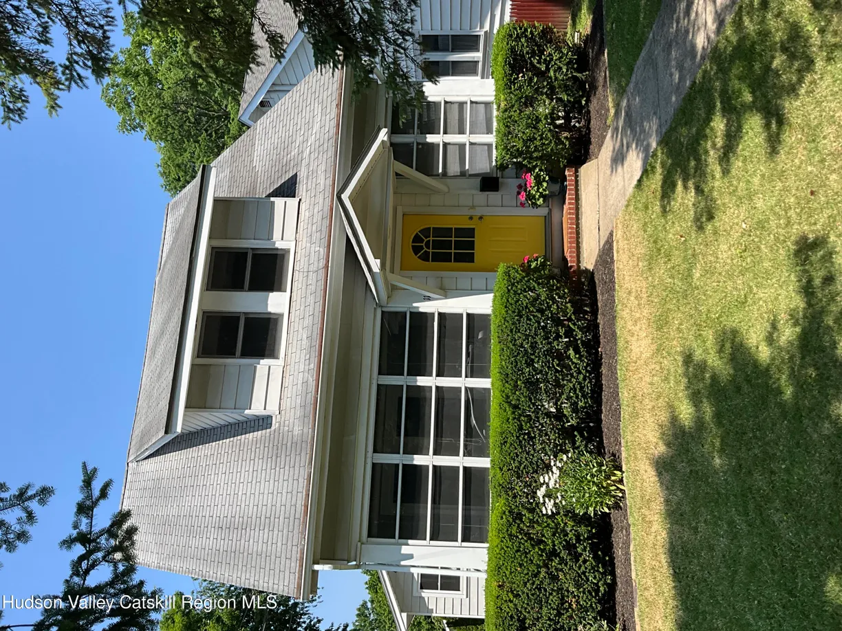 11 N Manheim Boulevard, New Paltz, NY 12561 Property for sale