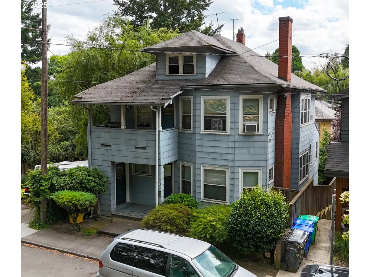 2430 SE MORRISON, Portland, OR 97214 Property for sale