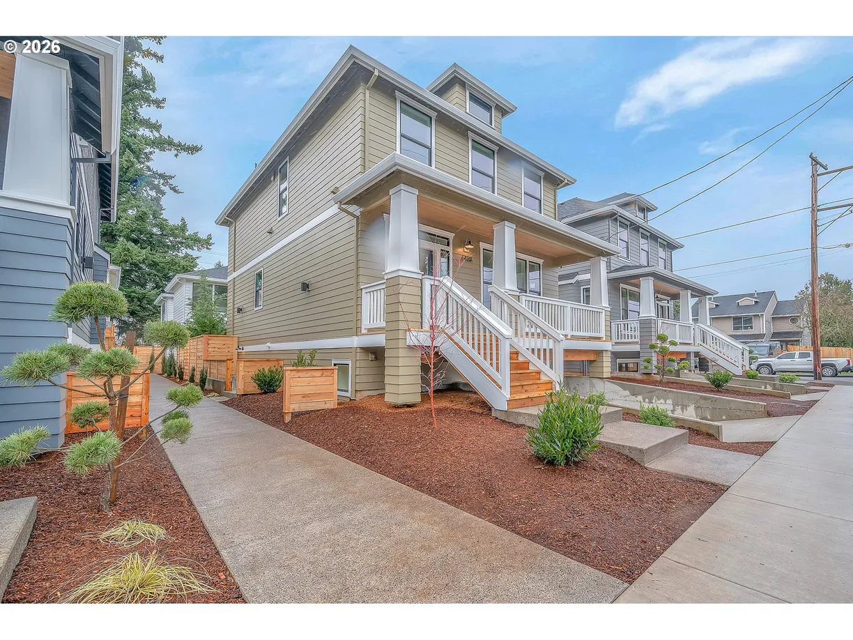 6481 SE RAMONA #A, Portland, OR 97206 Property for sale