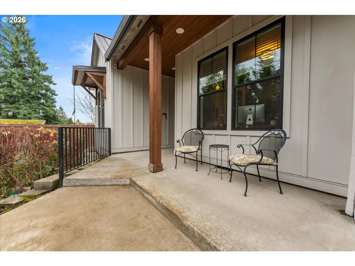 7405 SW 77TH, Portland, OR 97223 Property for sale