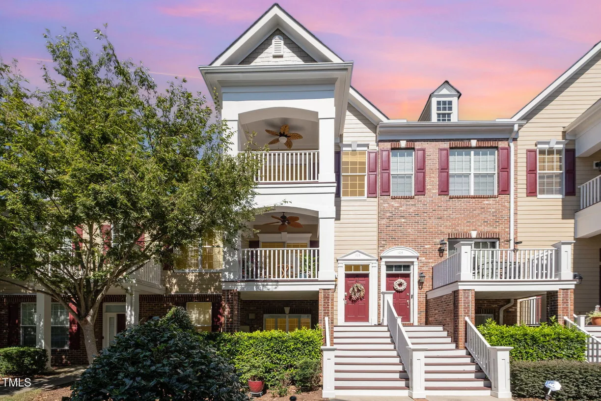 9221 Calabria #105, Raleigh, NC 27617 Property for sale