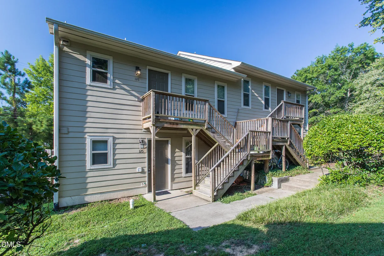 1513 E Franklin #F-125, Chapel Hill, NC 27514 Property for sale