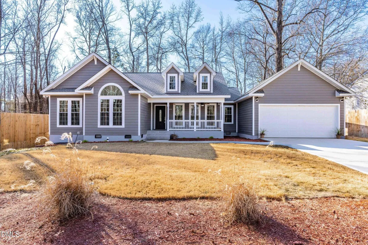 820 E Cardinal, Fuquay Varina, NC 27526 Property for sale