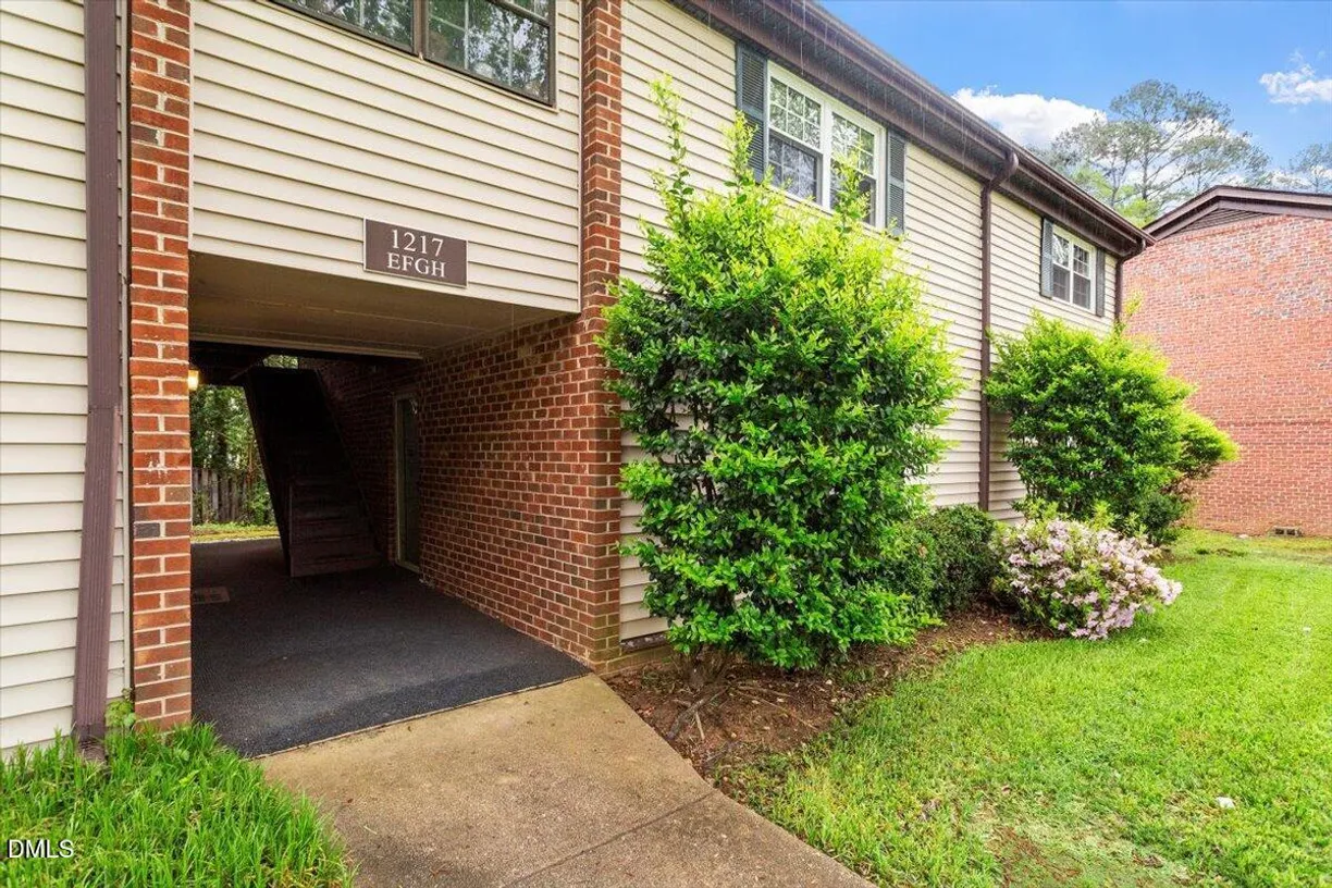 1217 H Manassas #H, Raleigh, NC 27609 Property for sale