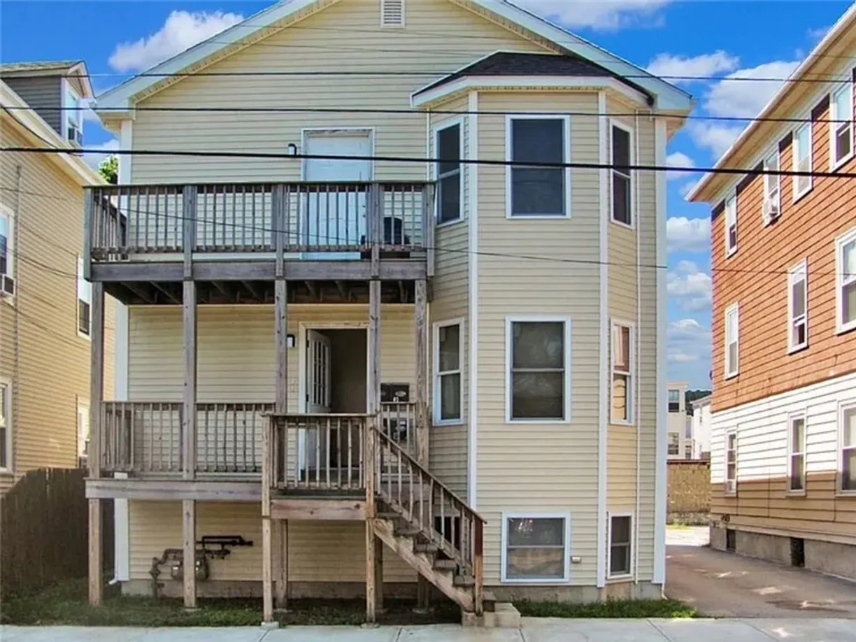 104 Gesler, Providence, RI 02909 Property for sale