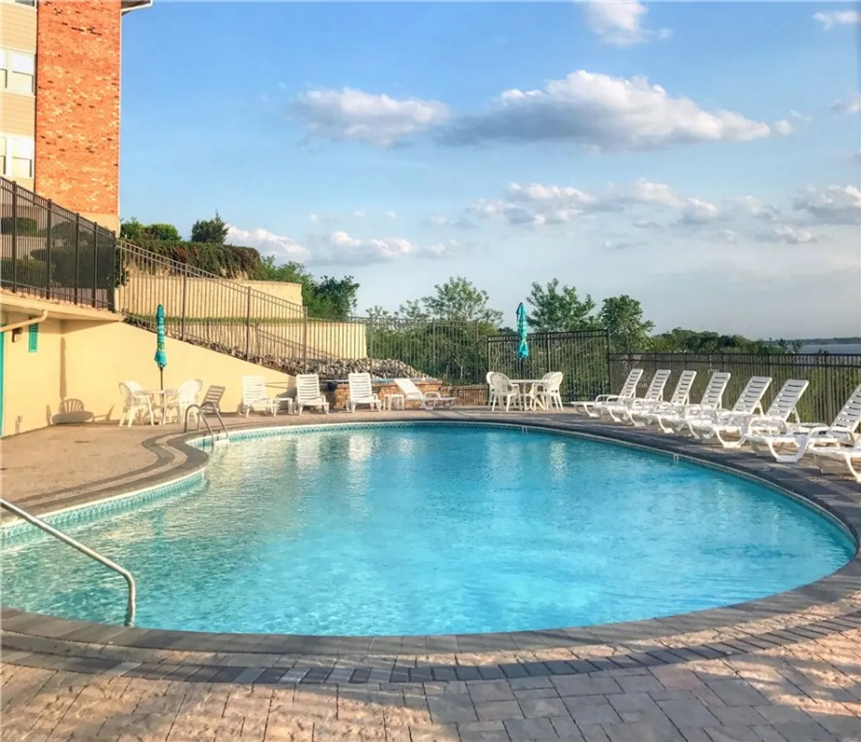 43 Bullocks Point #4A, East Providence, RI 02915 Property for sale