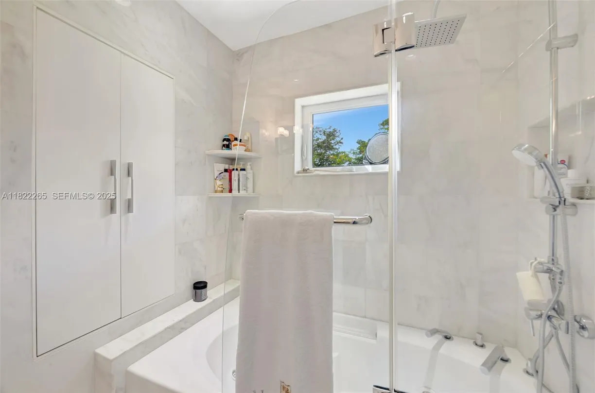 11230 SW 69th Court, Pinecrest, FL 33156 Property for sale