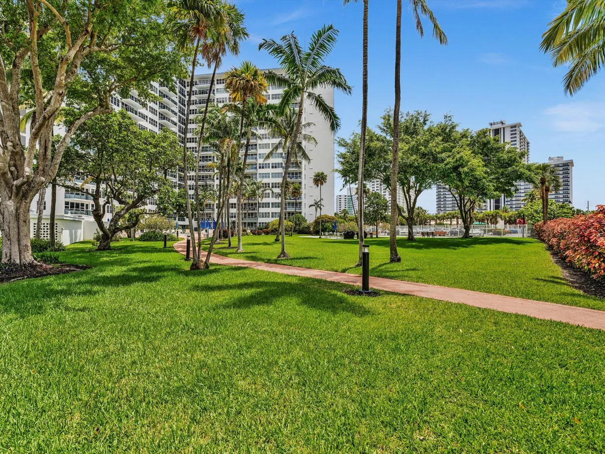 3300 NE 36th Street #708, Fort Lauderdale, FL 33308 Property for sale