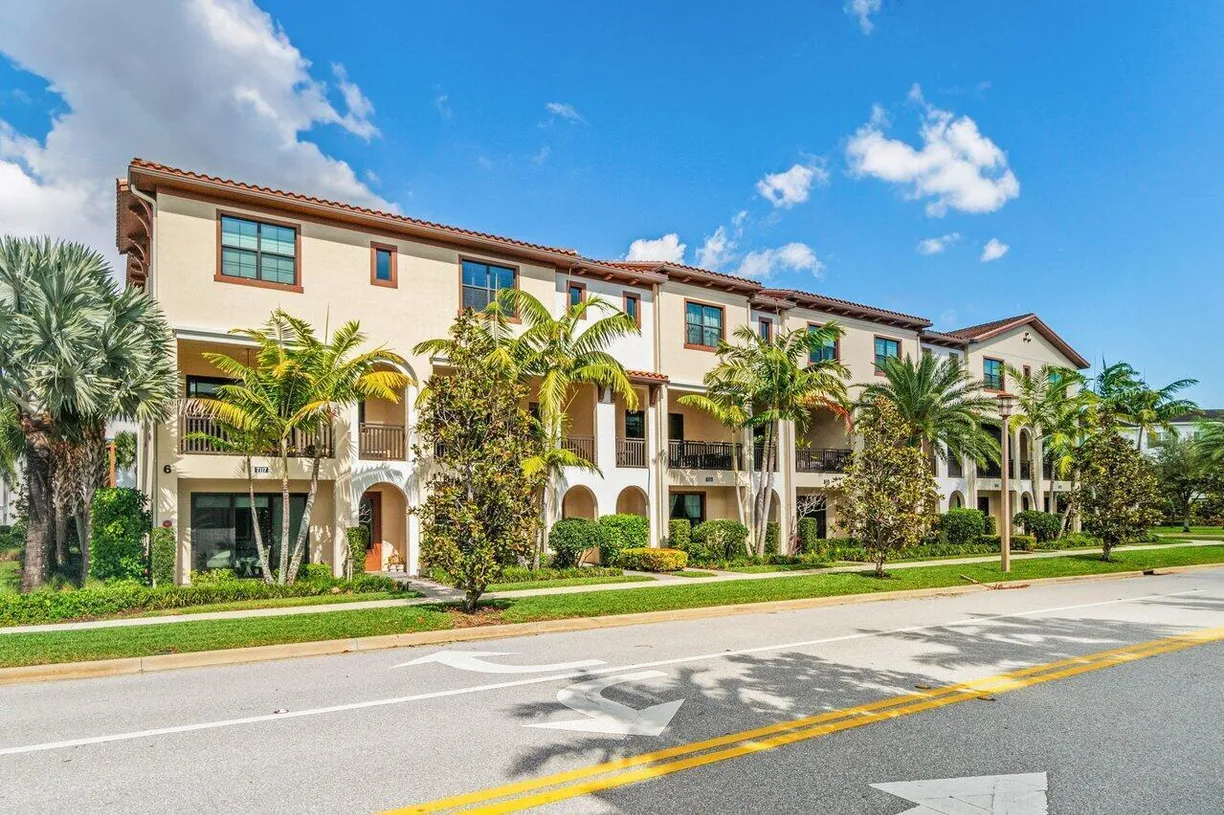 7115 Edison Place, Palm Beach Gardens, FL 33418 Property for sale