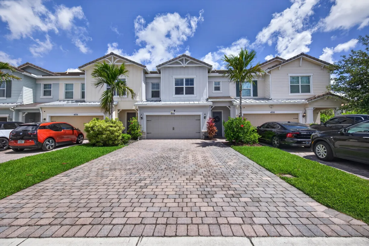 4715 Eucalyptus Drive, Hollywood, FL 33021 Property for sale