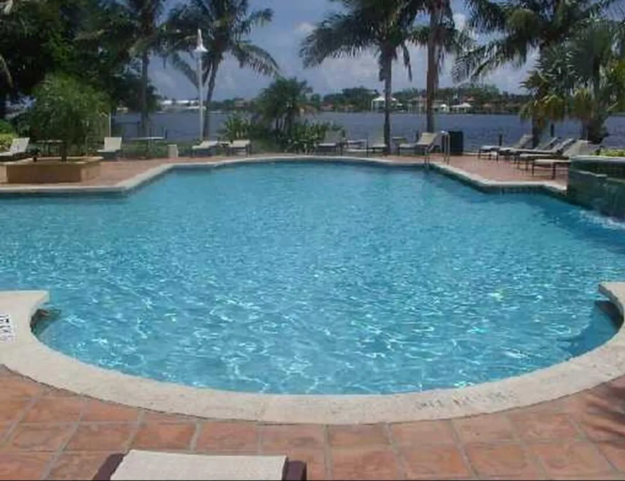 117 Yacht Club Way #111, Hypoluxo, FL 33462 Property for sale