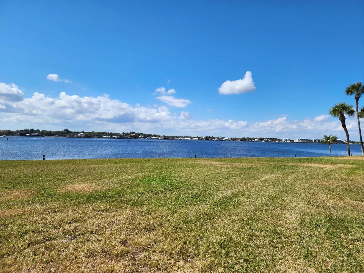 1950 SW Palm City Road #13-102, Stuart, FL 34994 Property for sale