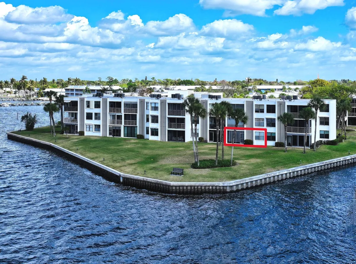 1950 SW Palm City Road #13-102, Stuart, FL 34994 Property for sale