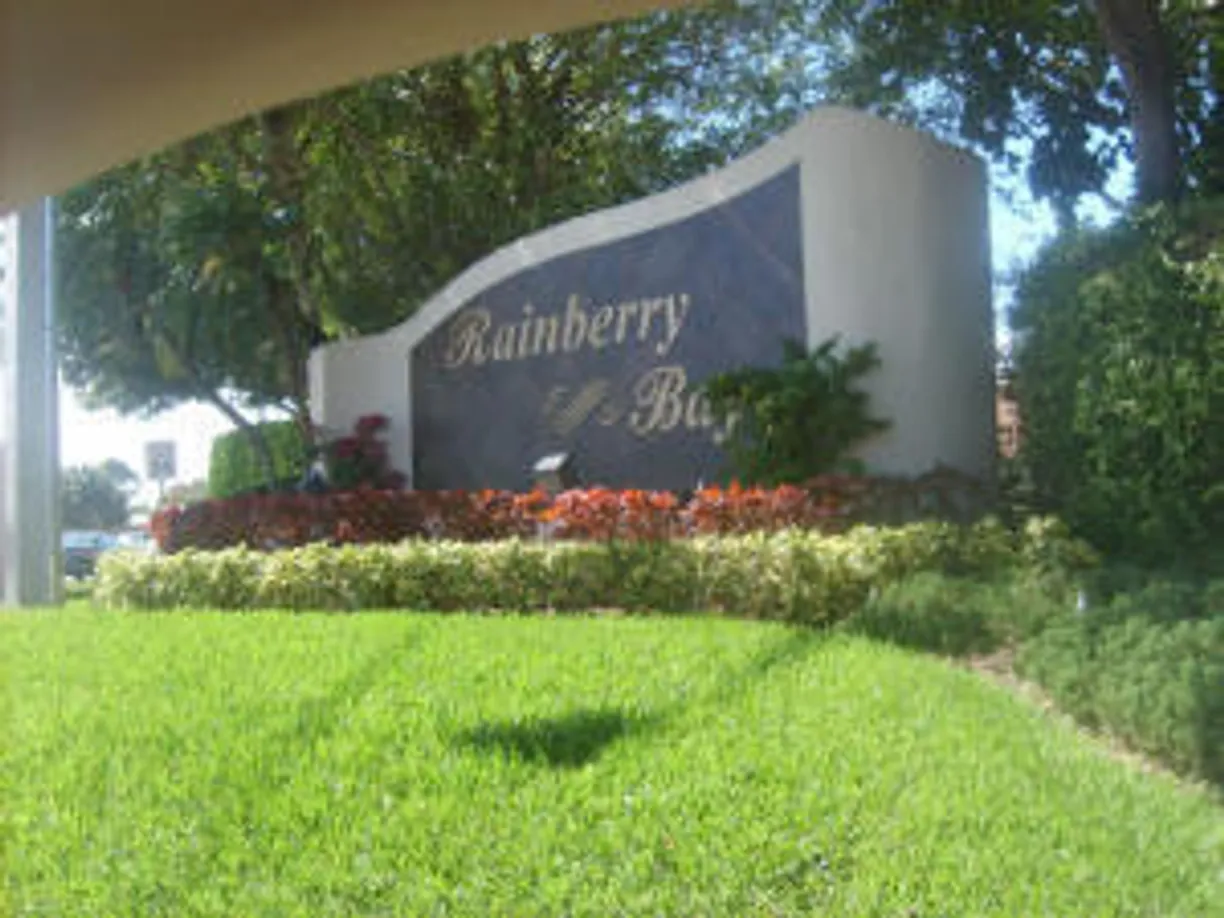 1315 NW 25th Lane, Delray Beach, FL 33445 Property for sale