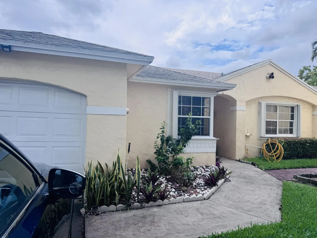 11747 NW 12th Street, Pembroke Pines, FL 33026 Property for sale