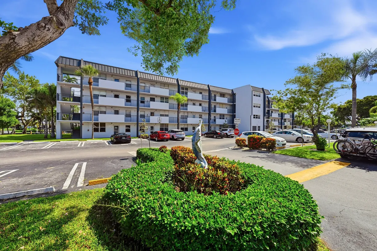 777 S Federal Highway #O406, Pompano Beach, FL 33062 Property for sale
