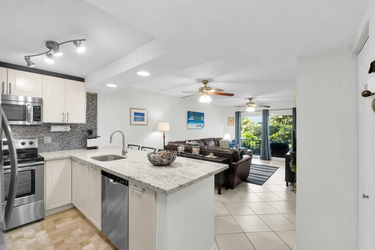 3004 NE 5th Terrace #112-c, Wilton Manors, FL 33334 Property for sale