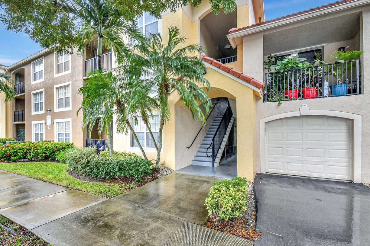 15065 Michelangelo Boulevard #305, Delray Beach, FL 33446 Property for sale